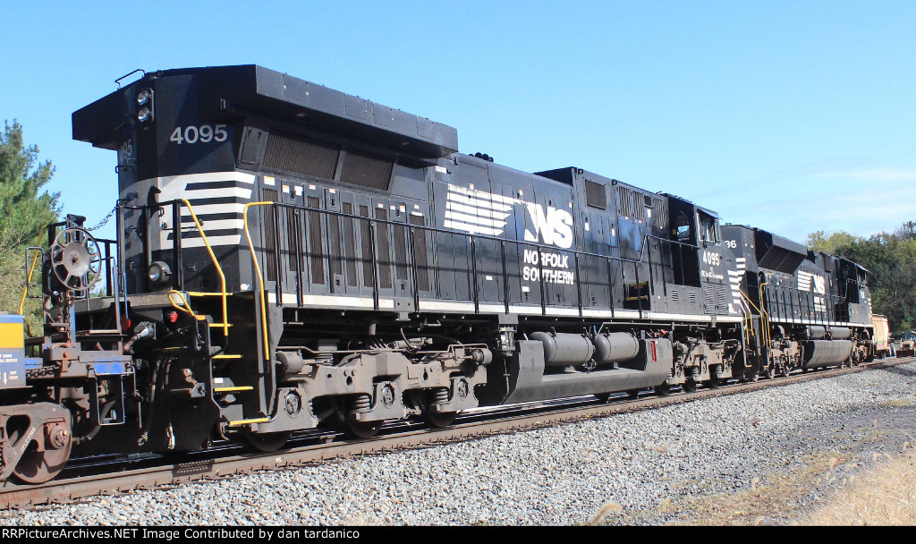 NS 4095